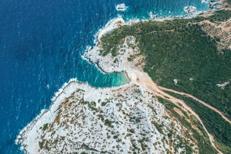 Skiathos : nos incontournables pour visiter cette île en Grèce ...